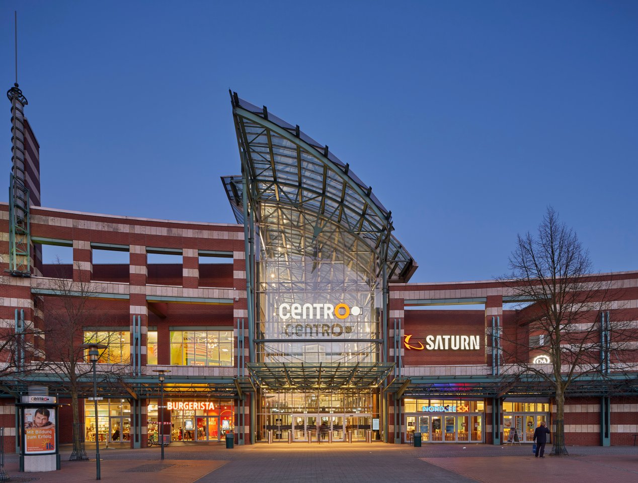Centro in Oberhausen komplett evakuiert – der Grund ist harmlos ... Centro in Oberhausen komplett evakuiert – der Grund ist harmlos ...