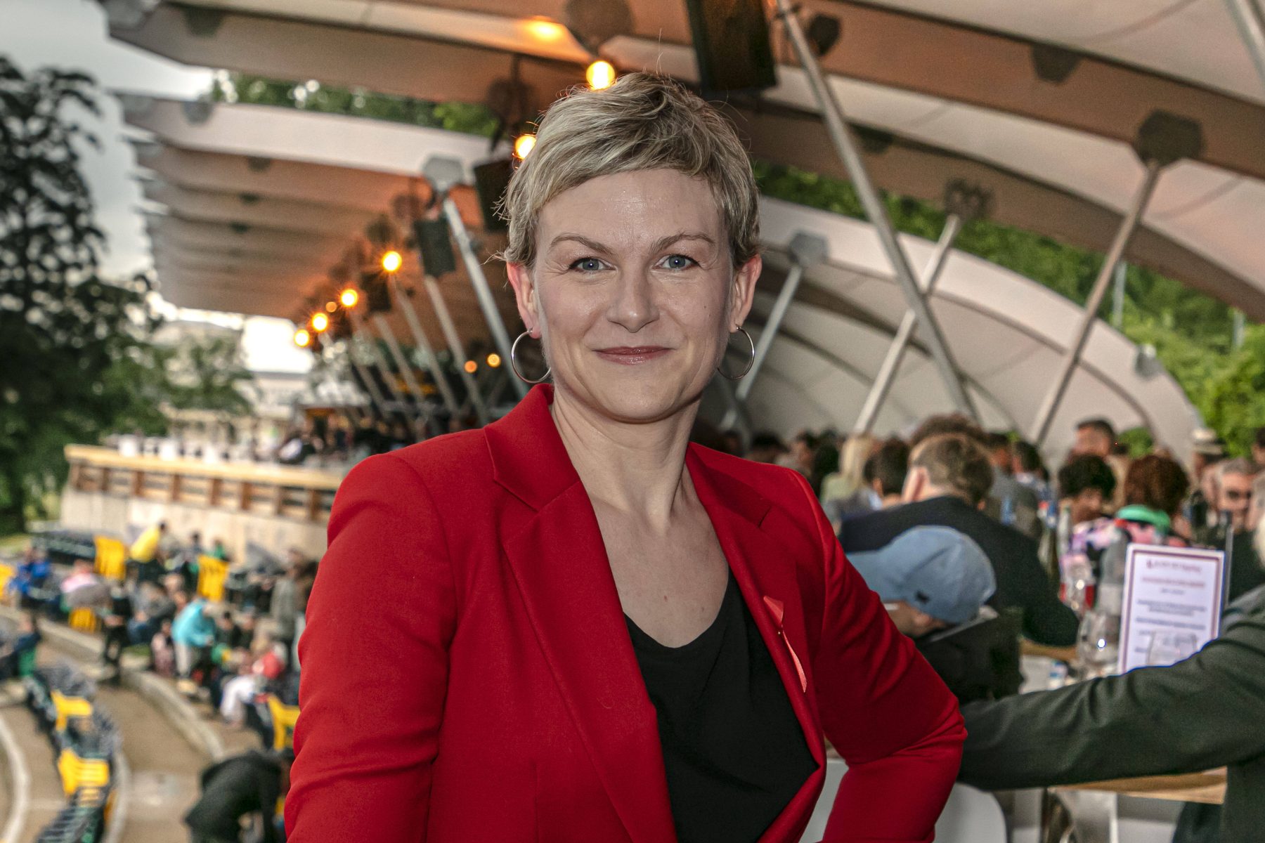 Frühstücksfernsehen Karen Hat Neue Show Idee Darf Dich Quälen Derwestende
