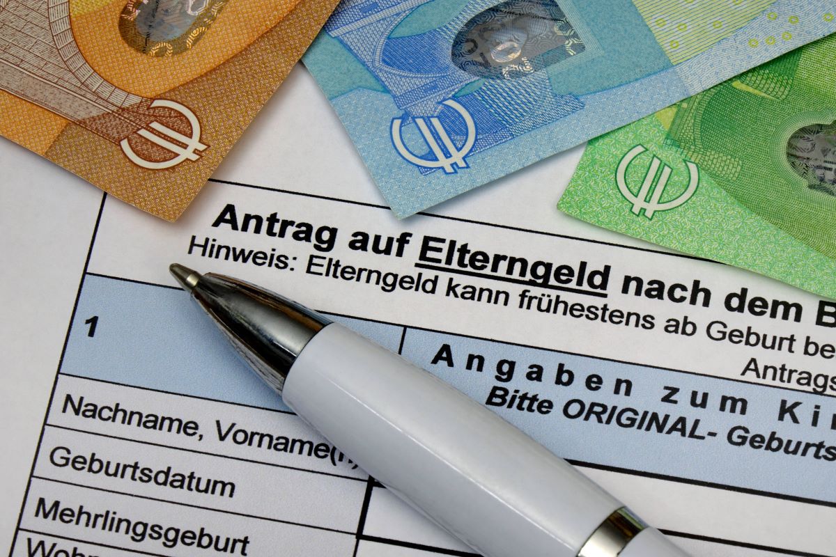 Elterngeld von Ampel massiv gekürzt – mit einer Ausnahme - DerWesten.de Elterngeld von Ampel massiv gekürzt – mit einer Ausnahme - DerWesten.de