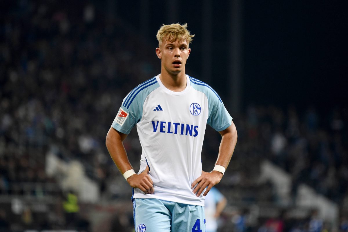 Schalke-Fans wegen Topp in Sorge! Wiederholt sich Albtraum-Szenario ... Schalke-Fans wegen Topp in Sorge! Wiederholt sich Albtraum-Szenario ...