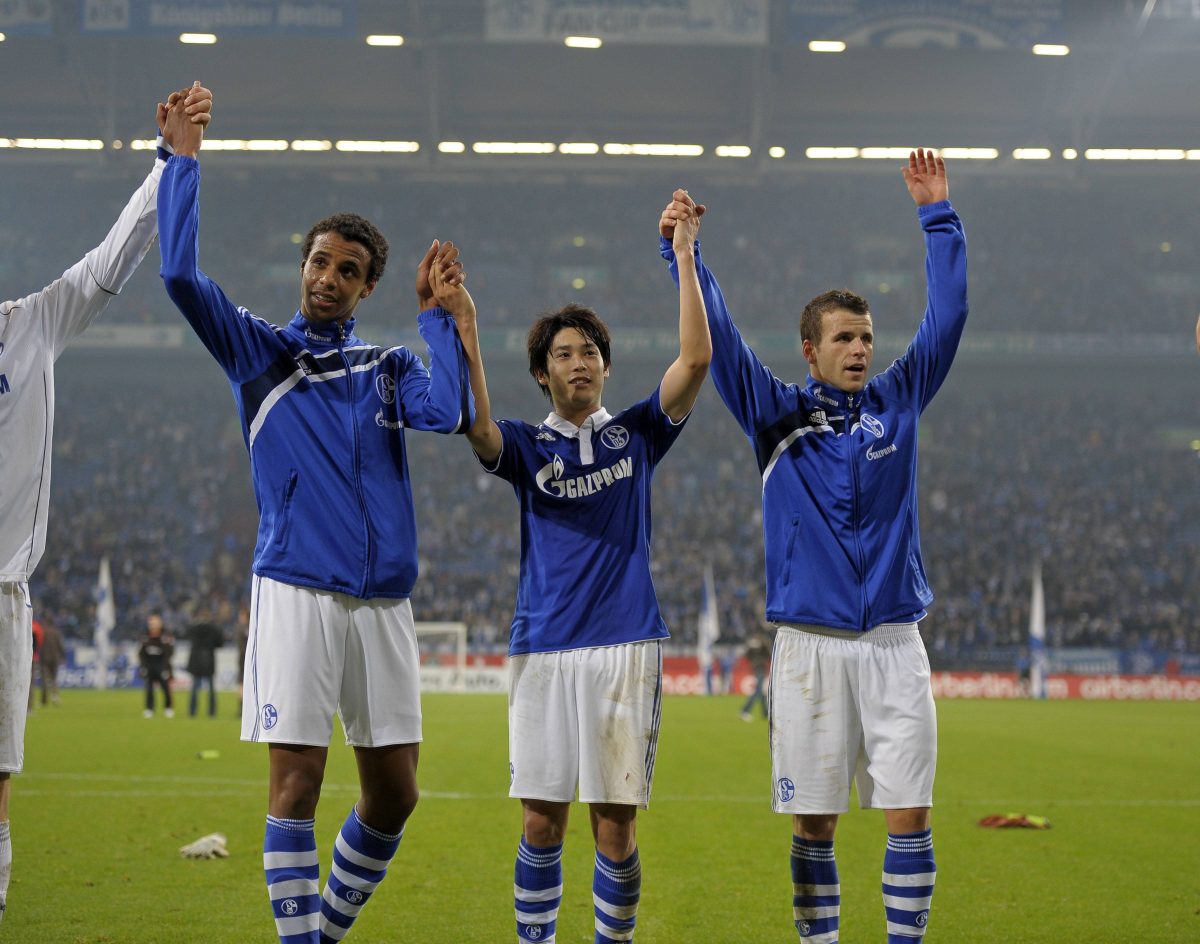 FC Schalke 04: Legende zurück in Gelsenkirchen! S04-Fans horchen auf ... FC Schalke 04: Legende zurück in Gelsenkirchen! S04-Fans horchen auf ...